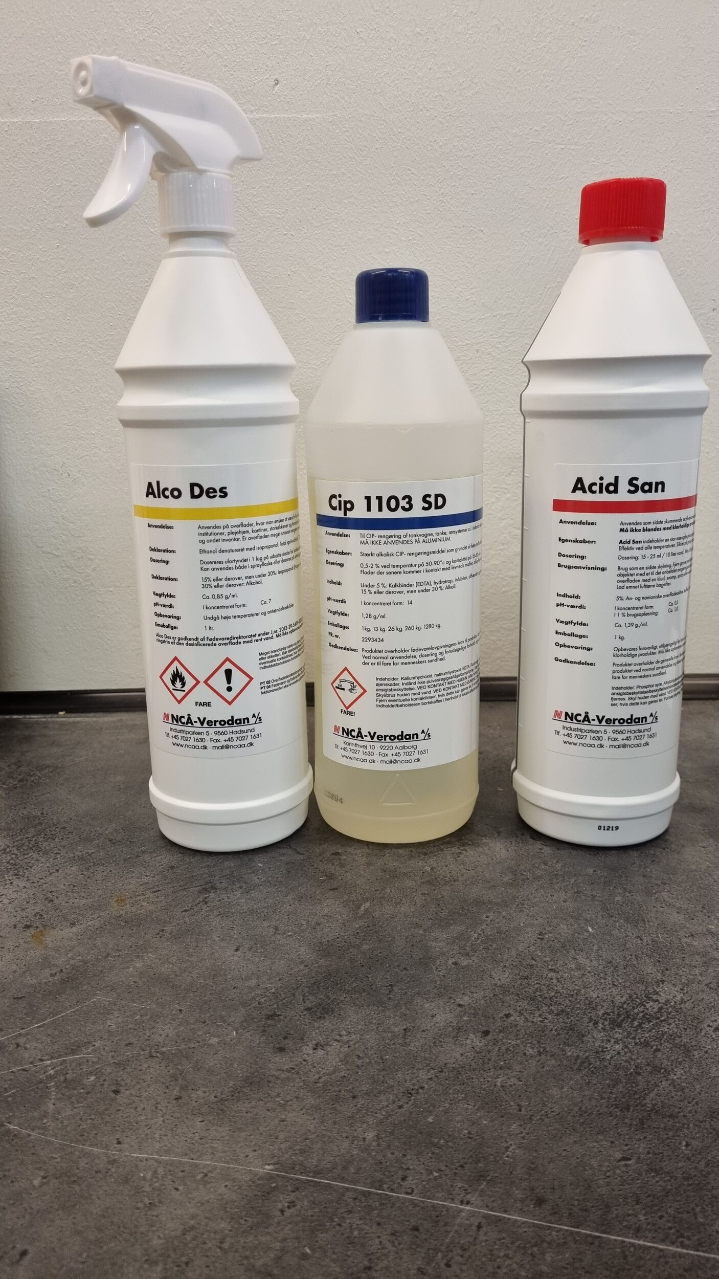3 pak Acid san, Alco Des og cip 1103 DS a 1 kg pr. flaske